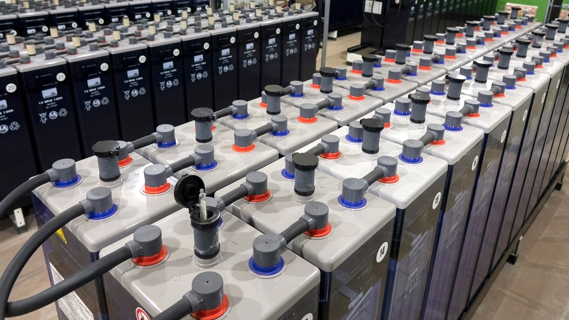 Data Centre Enclosures - Mansfield Pollard - Mission Critical Container ...